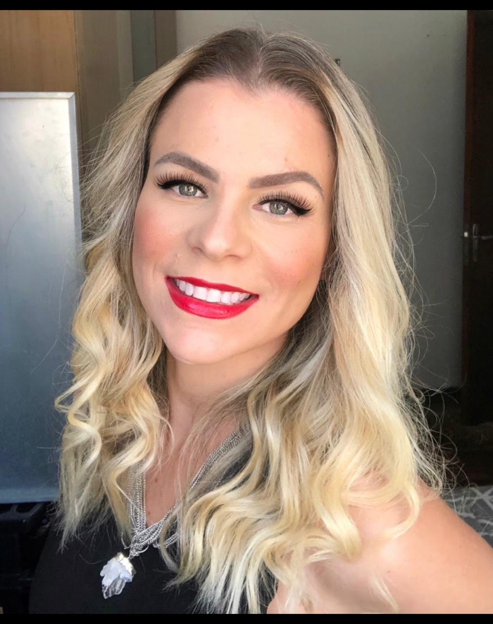 Gisele-Decker - Abre.bio